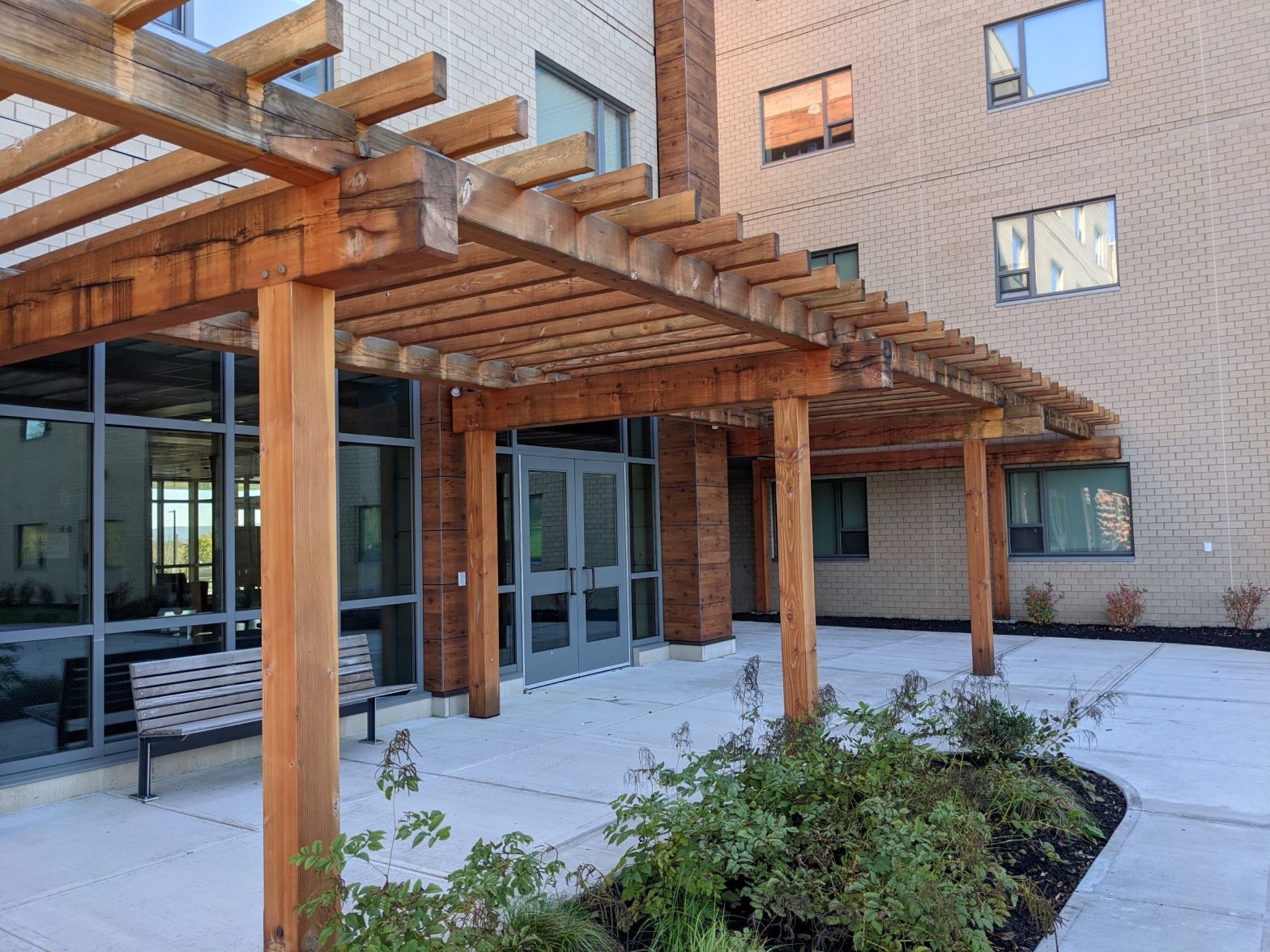 SUNY System's Ambitious First Zero-Net Carbon Certified Residence Hall ...